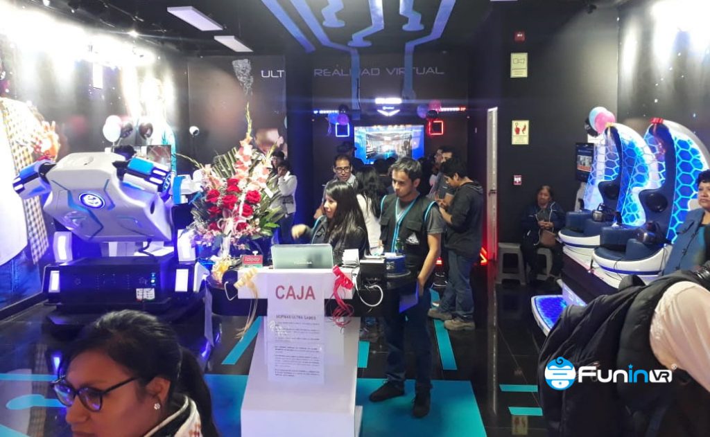 FuninVR Virtual Reality Arcade 360° VR Games Simulator in Peru